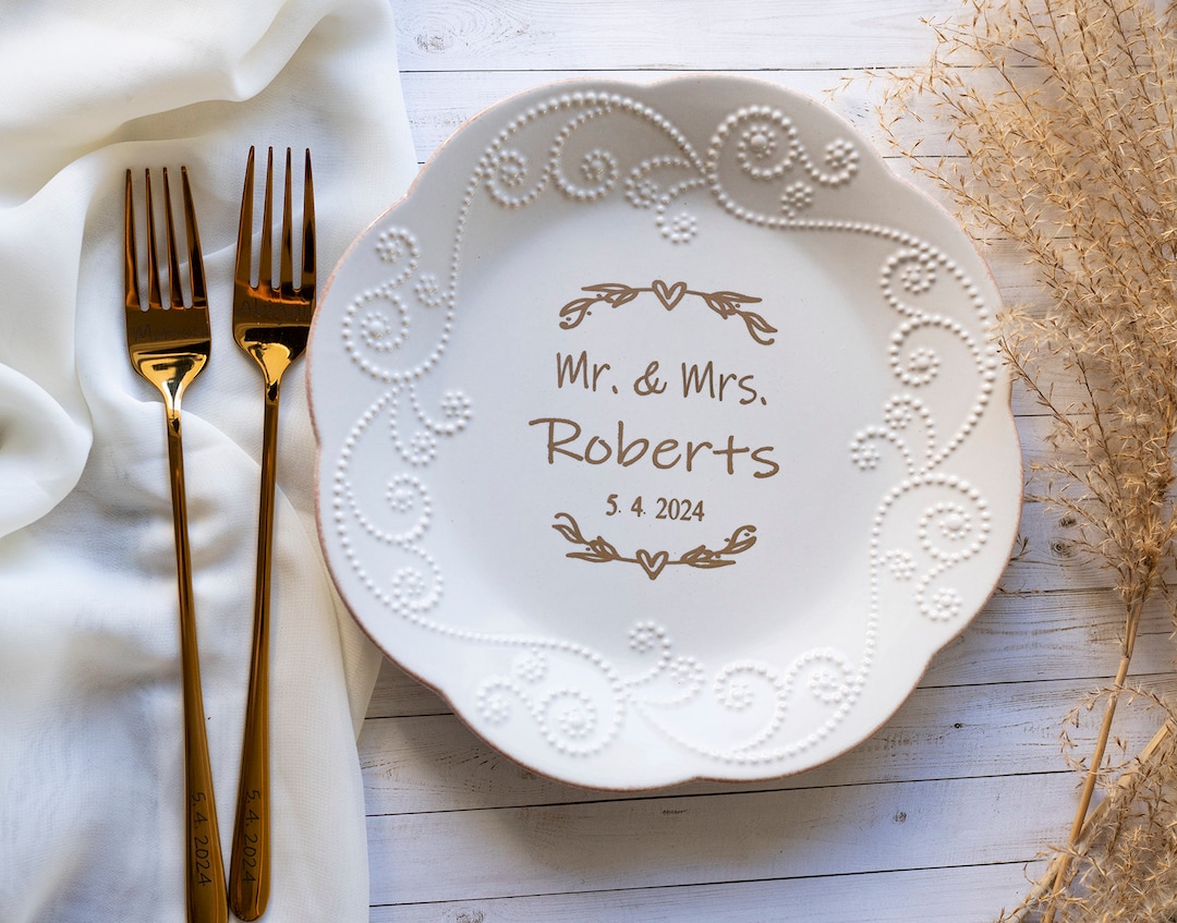 Personalized Wedding Plate With Forks Personalized Wedding Reception ...