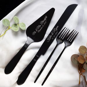 Personalized Wedding Cake Plate and Forks Set: Engraved Dessert Forks ...
