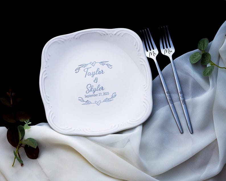 Personalized Wedding Cake Plate and Forks Set: Engraved Dessert Forks ...