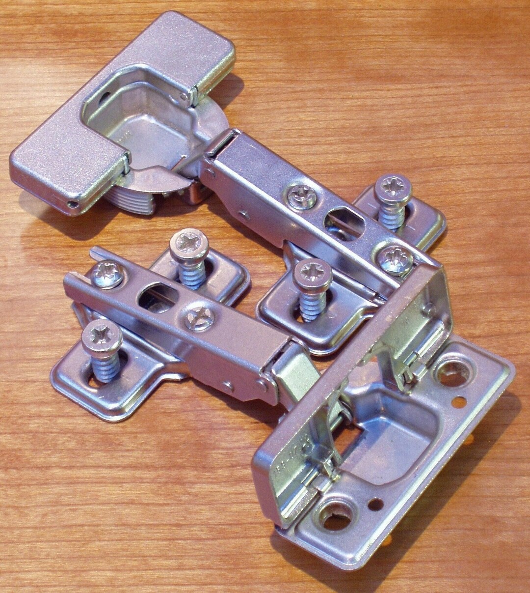 Blum Modul Inserta Hinge 91M2590 Cabinet Hinge. Quality 2 X (1 X Pair ...