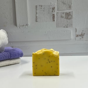 Lemongrass Poppy Seed Soap / Artisan Soap / Handmade Soap / Soap / Cold Process Soap - Etsy