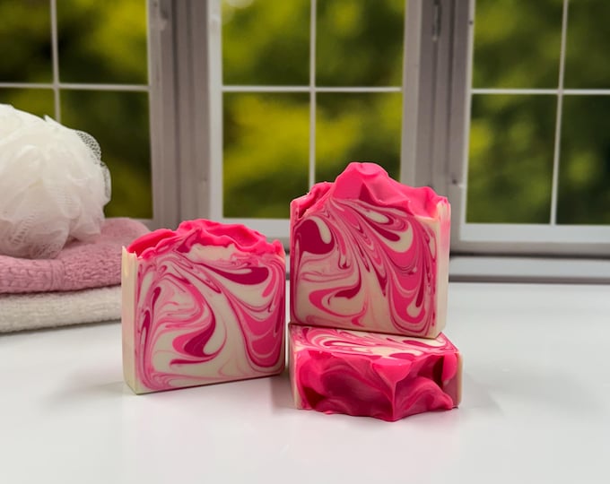 Strawberries and Cream Artisan Soap: Cold Process Handmade Soap - Etsy