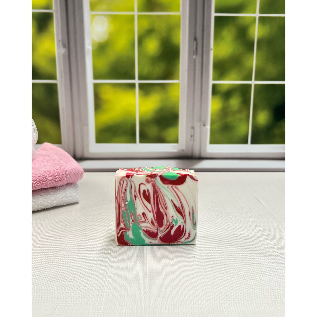 Macintosh Apple Soap / Artisan Soap / Handmade Soap / Soap / - Etsy