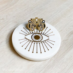 Gold Optometry Enamel Pin - Optometrist Eye Doctor Graduation Birthday ...