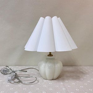 White Table Lamp, Bed Lamp Made of Pumpkin Ceramic Base and Fabric Lamp ...