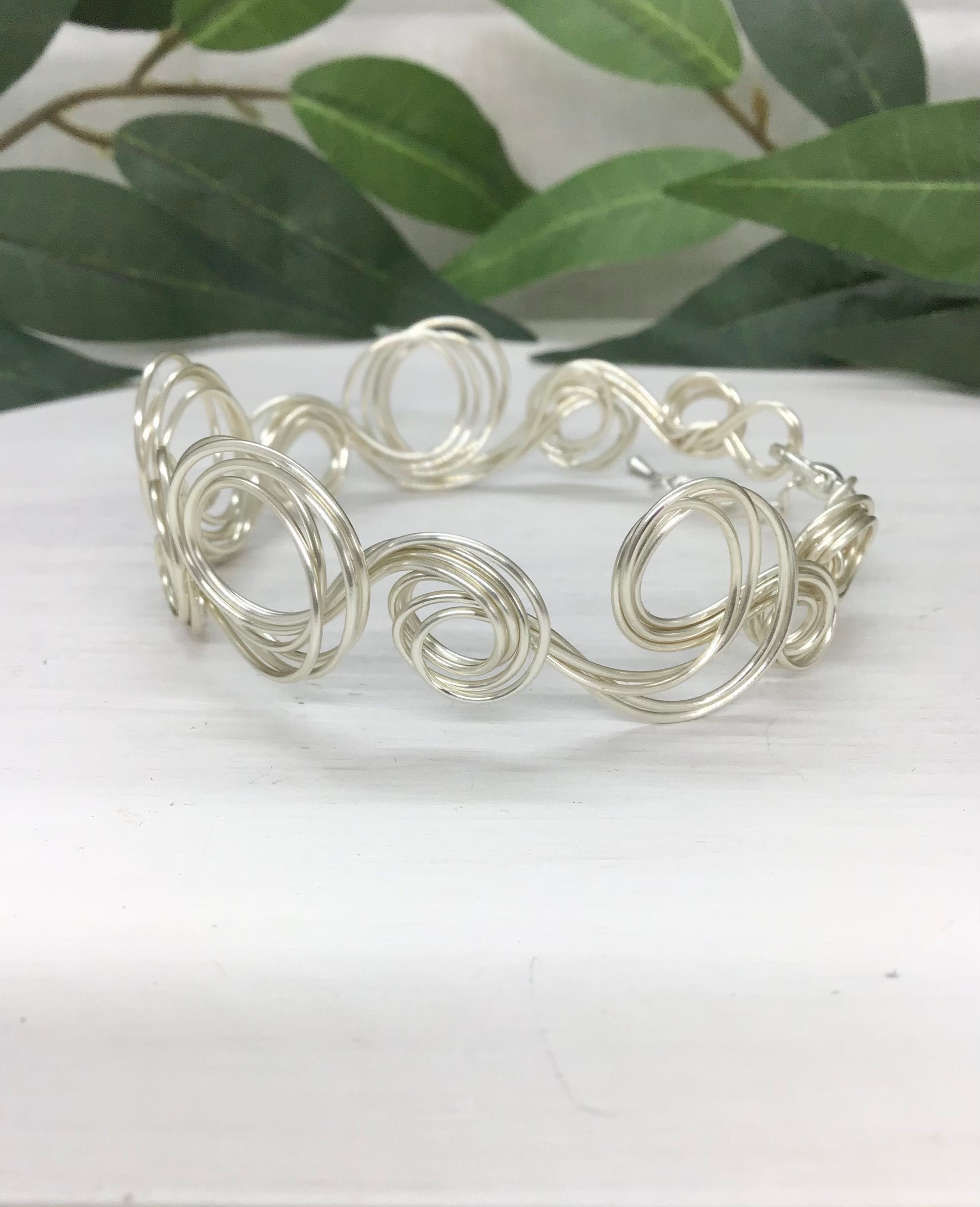Silver Bracelet Silver Wire Bracelet Wire Swirl Bracelet. - Etsy.de