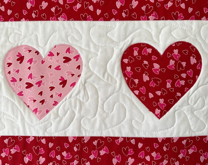 Valentine's Day Handmade Quilted Table Runner, Quilted Table Runner ...
