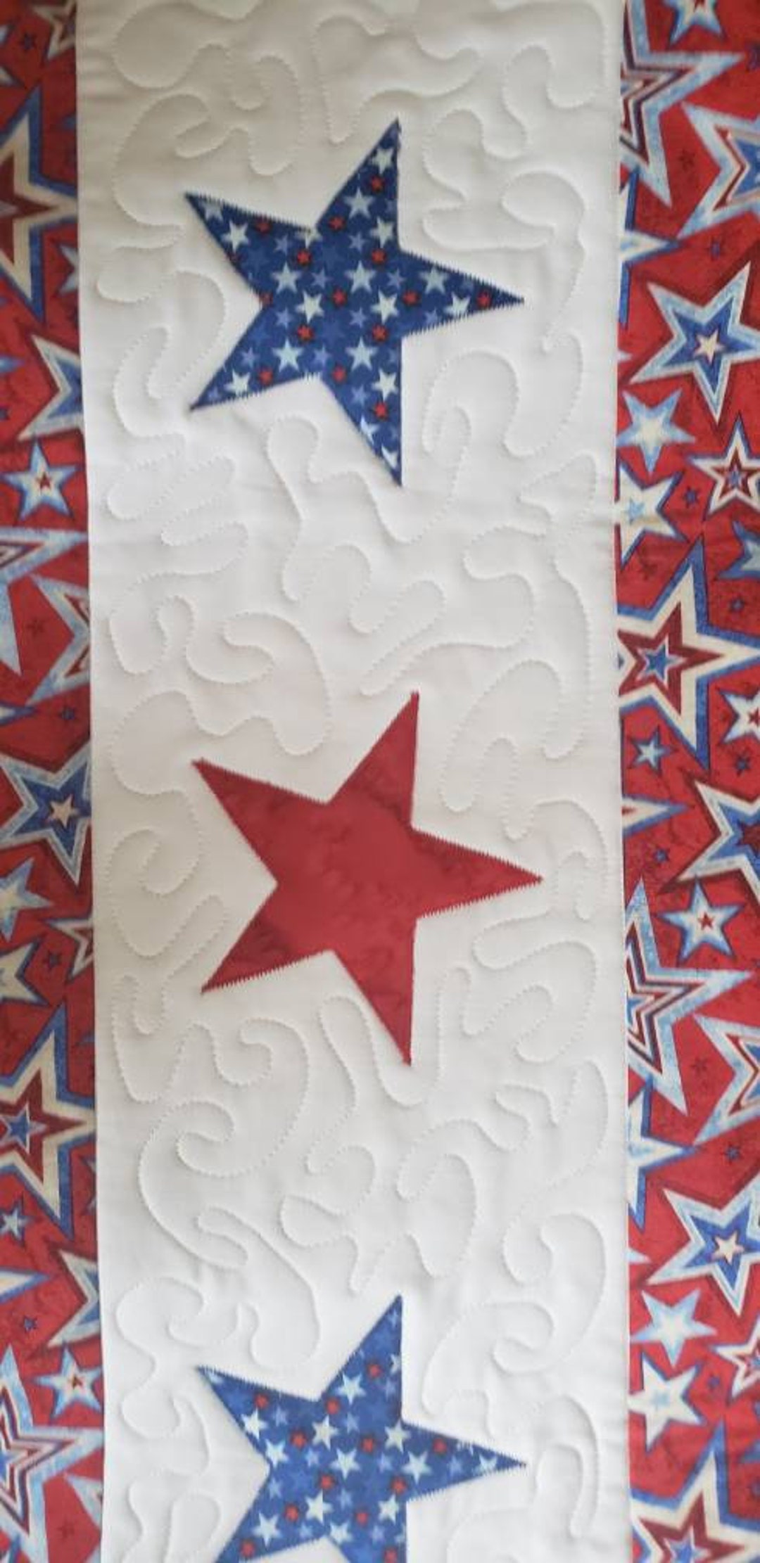 So Many Stars Quilted Table Runners Choose Your Style - Etsy