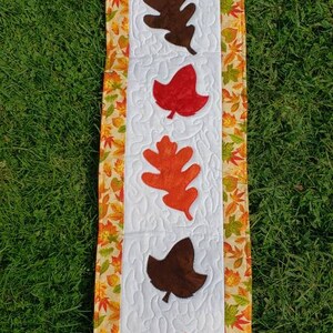 Quilted Fall Leaves Table Runner - Etsy