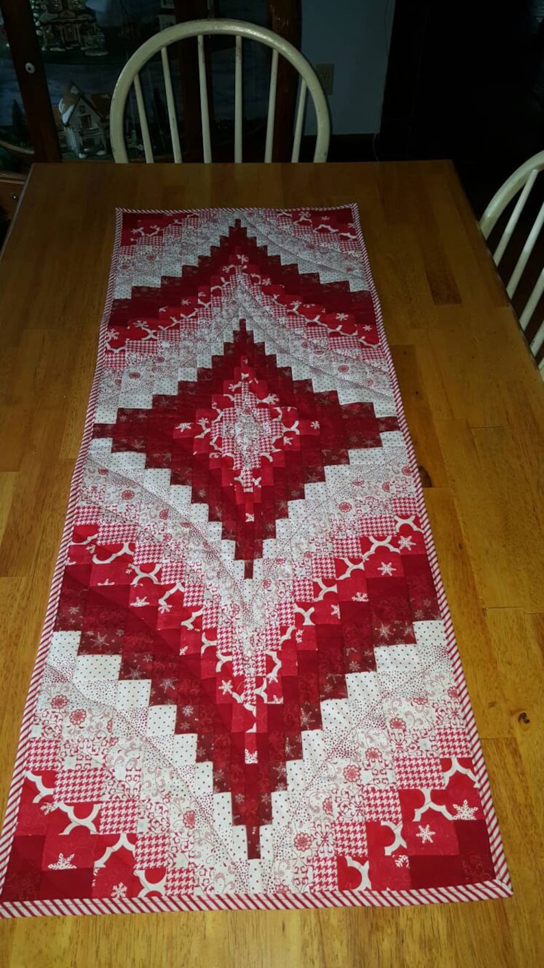 Christmas or Valentines Day Bargello Table Runner With 4 Matching ...
