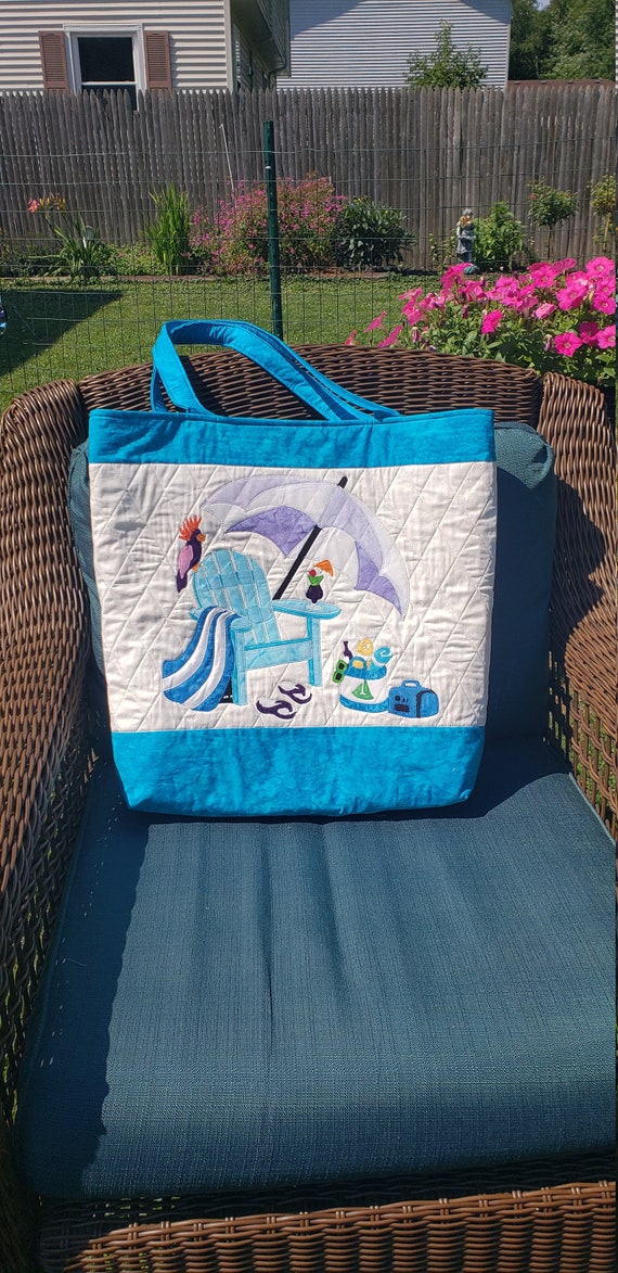 Quilted Summer Fun Beach Bag choose color | Etsy