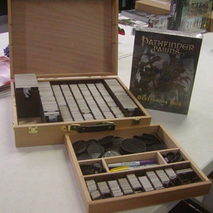 Storage Case for Pathfinder, Starfinder, D&D Pawns or Standees - Etsy