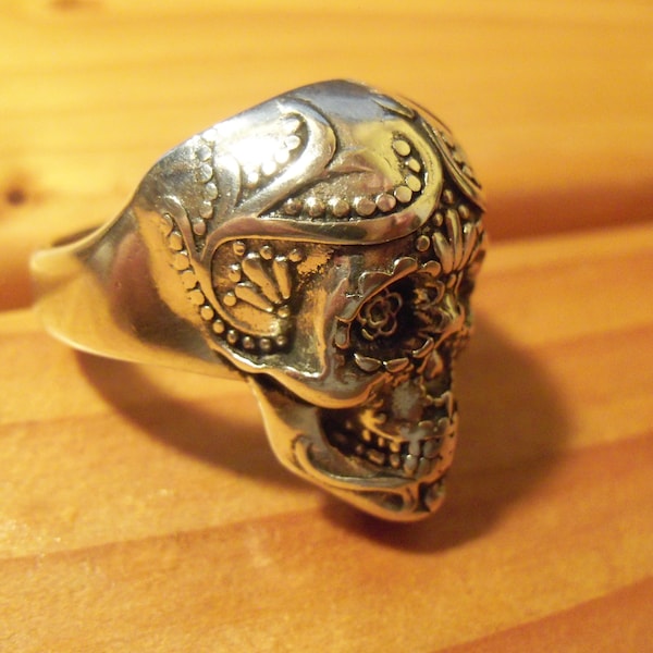 Sugar Skull Ring - Etsy