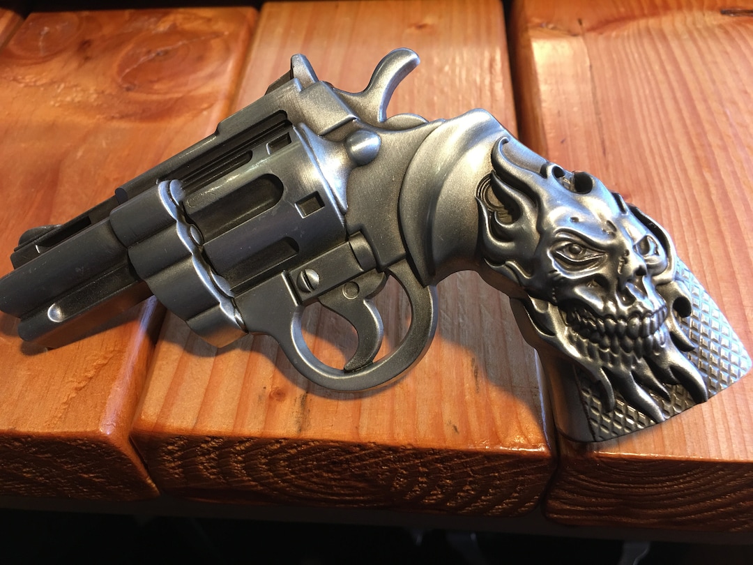 Pistol Colt Revolver W / Devil ( Non Shooting ) Belt Buckle - Etsy