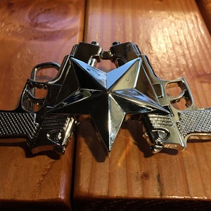 2 Guns & Star Badge Belt Buckle - Etsy
