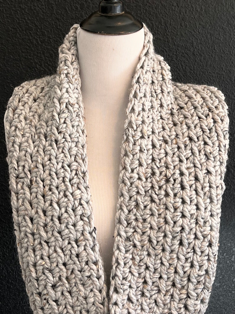 Crochet Pattern // the Annabelle Infinity Scarf // Instant - Etsy
