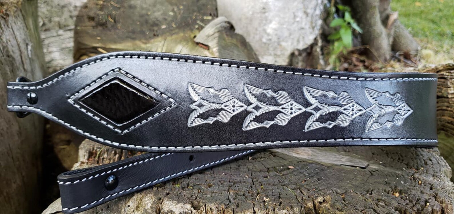Black Cobra Diamond Winged Pattern Sling - Etsy