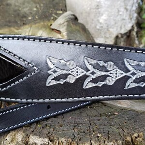 Black Cobra Diamond Winged Pattern Sling - Etsy