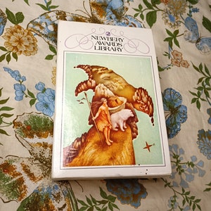 Vintage Newberry Awards Winner YA Book Set - Etsy