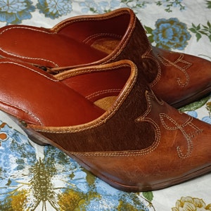 Vintage Cow Hide, Leather, & Wood Sole High Heel Wedge Clogs Sz 6.5M - Etsy