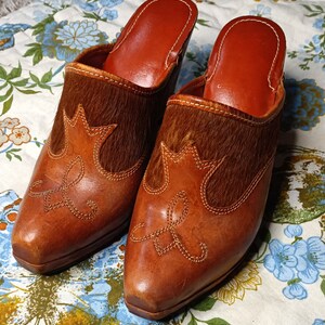 Vintage Cow Hide, Leather, & Wood Sole High Heel Wedge Clogs Sz 6.5M - Etsy