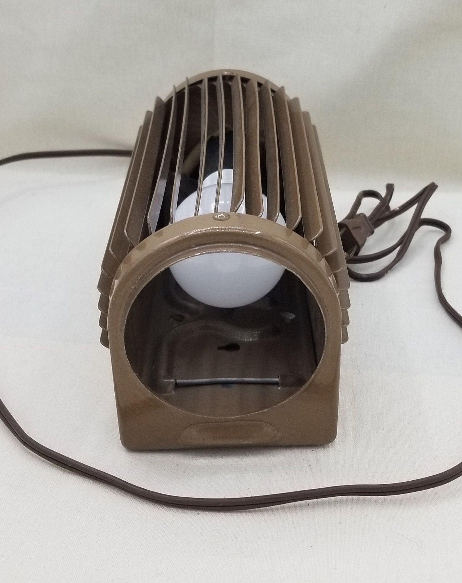 Vintage Matson Mfg Louvre Light - Etsy