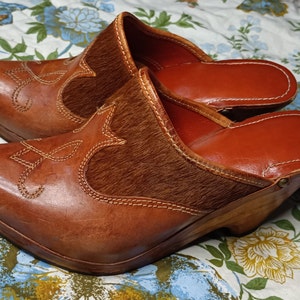 Vintage Cow Hide, Leather, & Wood Sole High Heel Wedge Clogs Sz 6.5M - Etsy