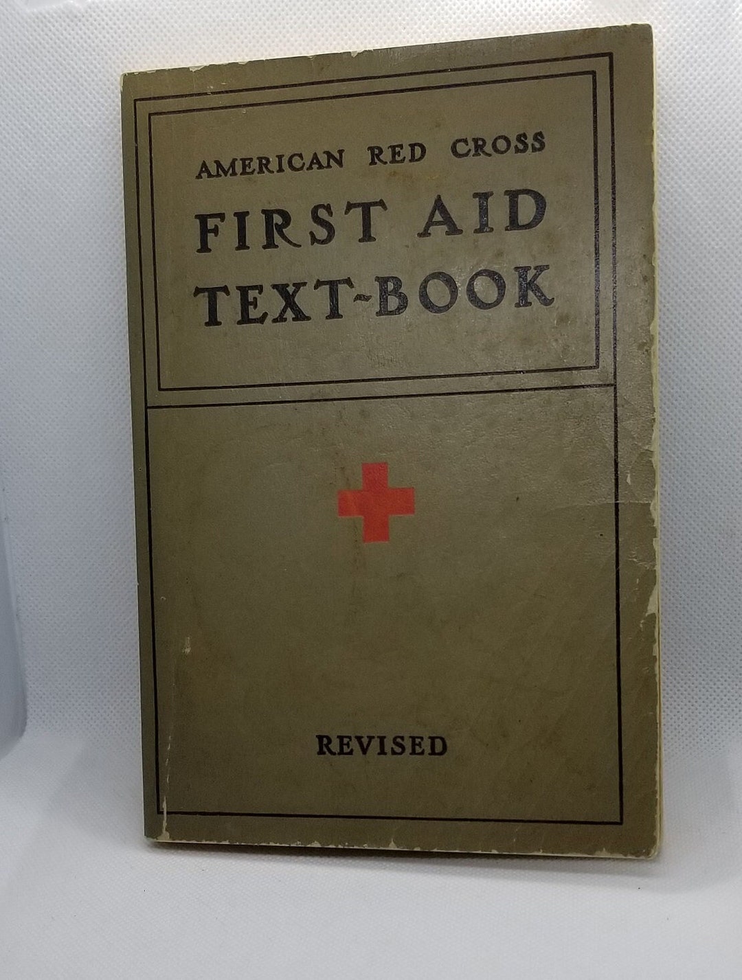 Vintage 1940 WWII Era American Red Cross First Aid Text-book W/ War ...