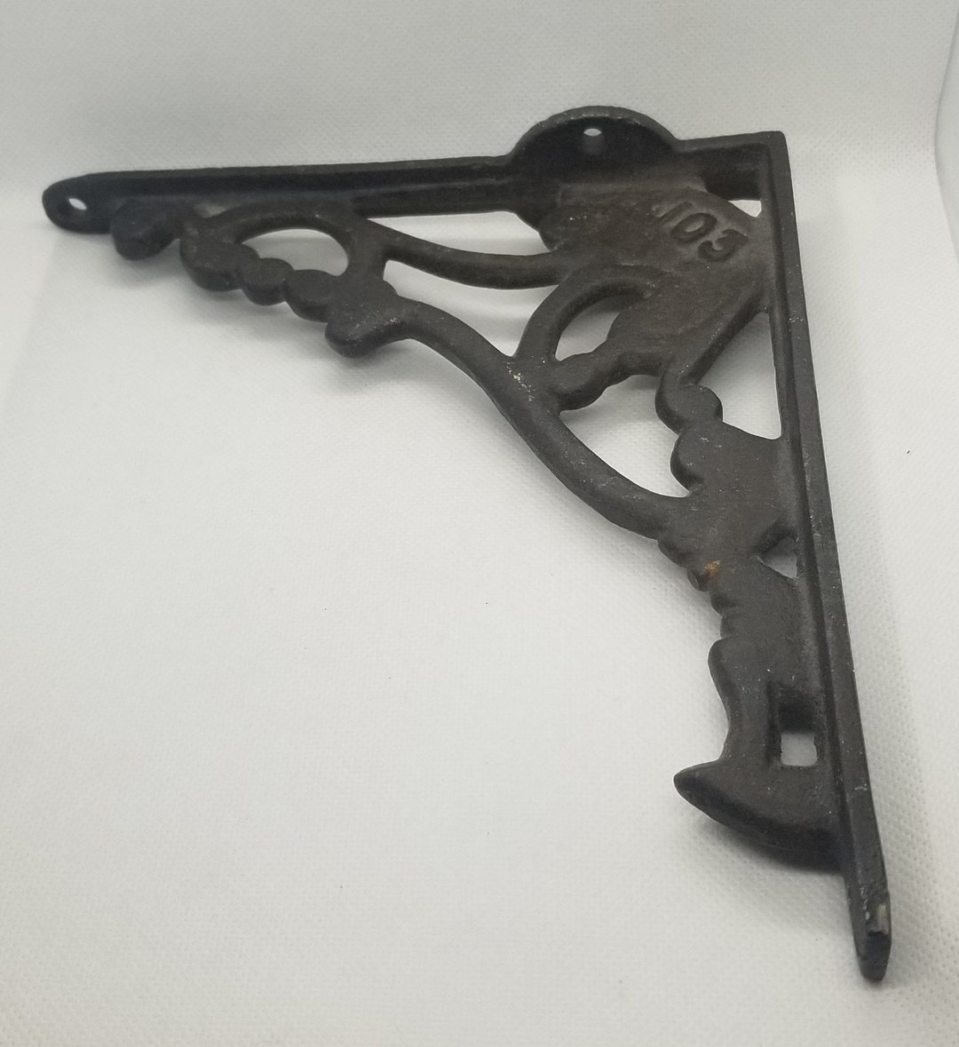 Vintage Early 1900s Cast Iron Bracket #103 - Etsy