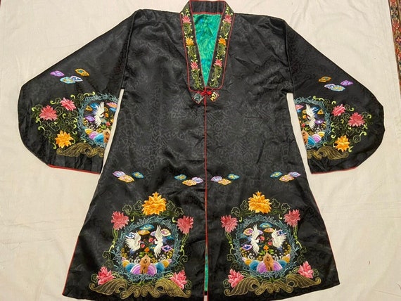 Antique Chinese silk rare hand embroidered Robe jacke… - Gem