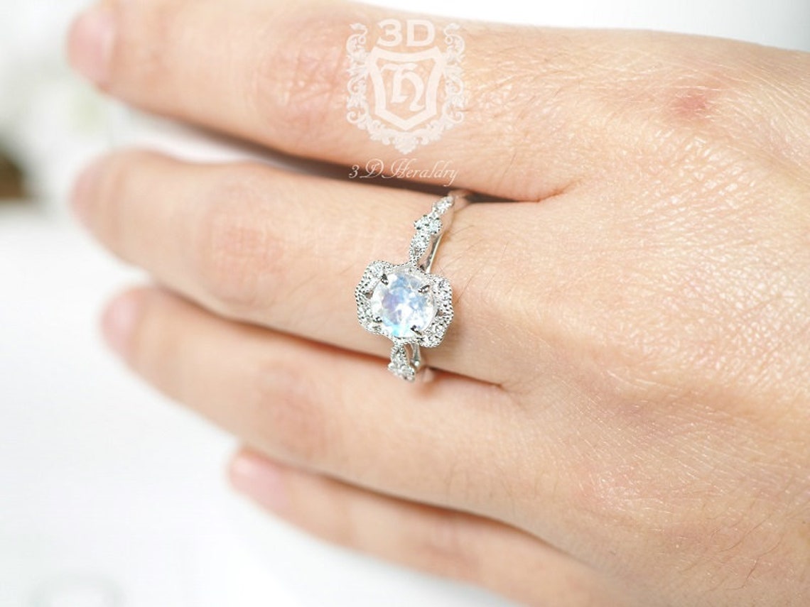 Moonstone ring Moonstone engagement ring Rainbow Moonstone | Etsy