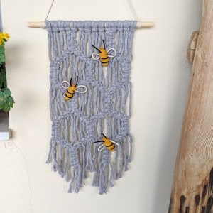 Macrame Bees and Honeycomb Wall Hanging, Cute Small Wall Banner for ...