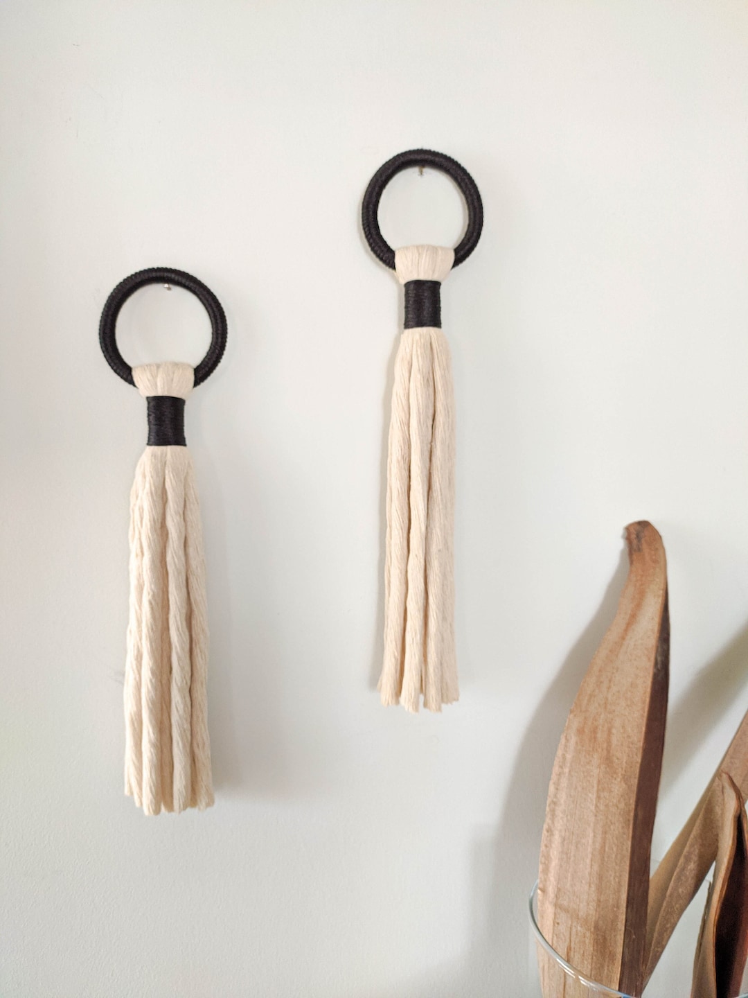Piccoli arazzi da parete in bianco e nero, arte tessile boho, nappa per ...