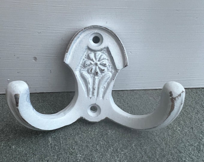 Hook / Carved Flower Metal Hook / Metal Hanger / Wall Decor / Shabby ...