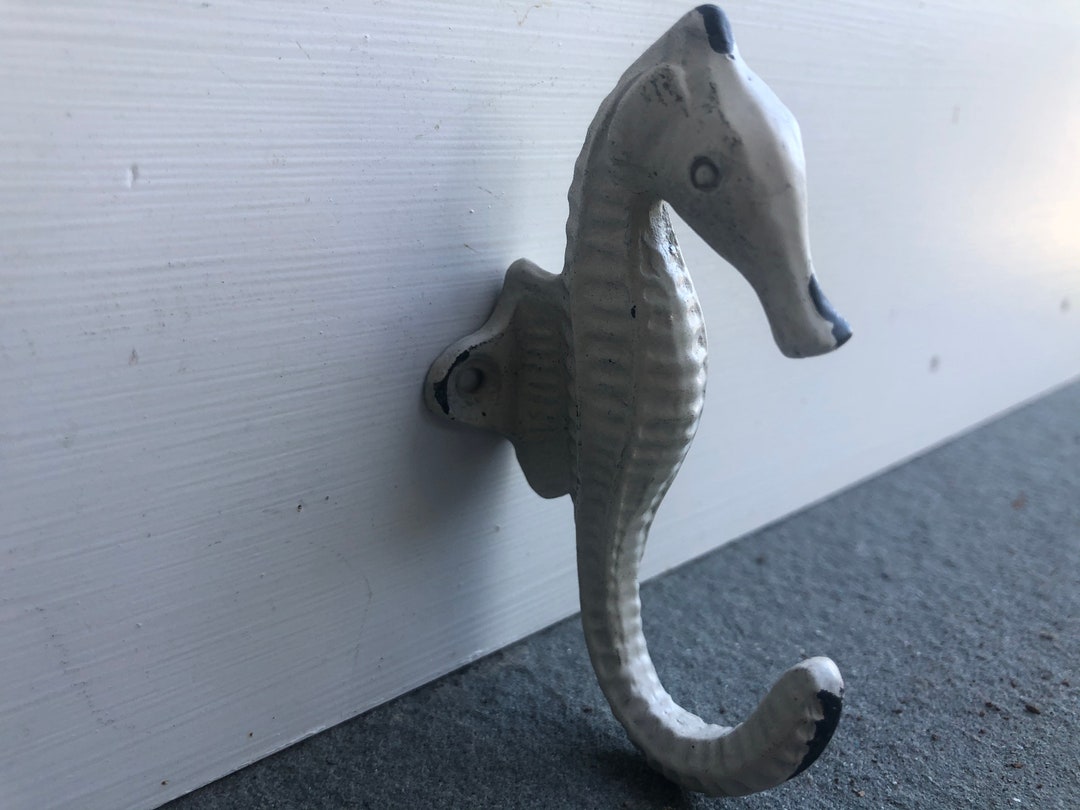 Seahorse Hook / Seahorse Decor / Metal Seahorse Decor / Home and Garden ...