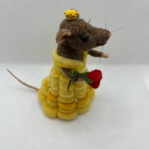 Needle Felted Princess Mouse - Etsy