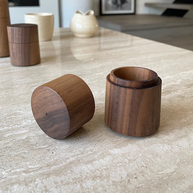 Small Round Hand Turned Walnut Wood Lidded Box for Small Things - Etsy