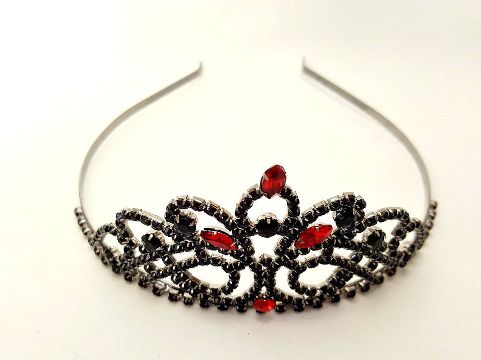 Queen of Heart Crown queen of Heart Tiara Queen of Heart - Etsy