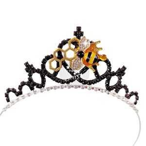 Honey Splash Bee Honeycomb Crown for Queen Bee Outfit, Bee Day Shirt ...