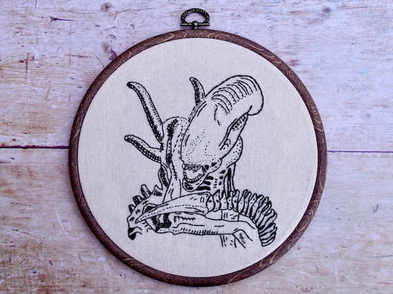 Alien Xenomorph Fibre Art. Hand Embroidery. Hoop Art. Wall | Etsy