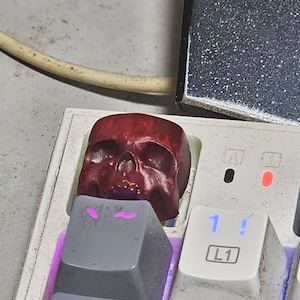 Skull Keycaps - Red Skull - Greyskull - Etsy