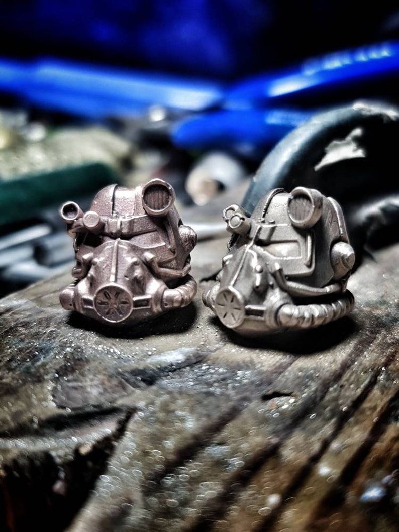 T60 Fallout Power Armor Helmet Lanyard Bead - Etsy