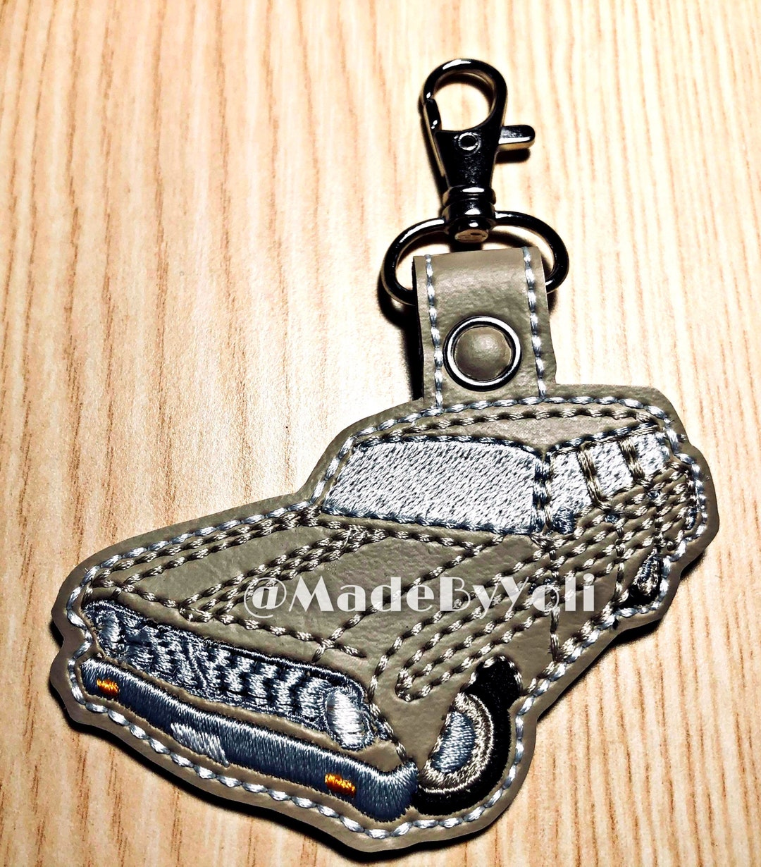 1965 F F Wagon Keychain - Etsy