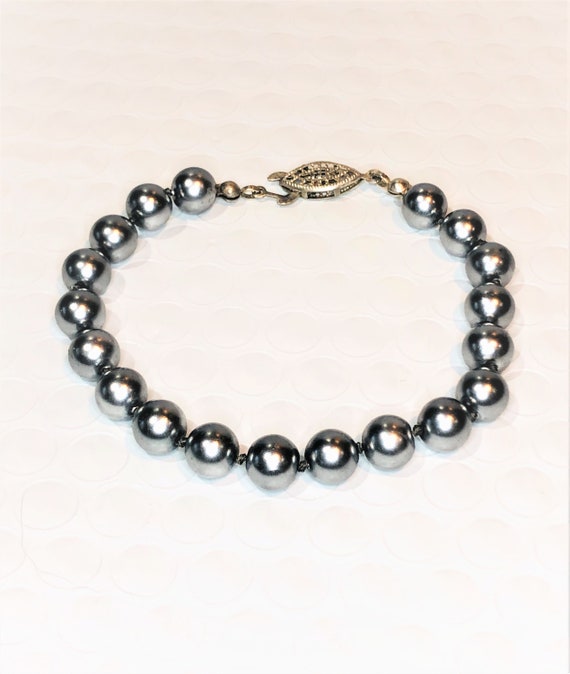 vintage shiny dark grey - Gem