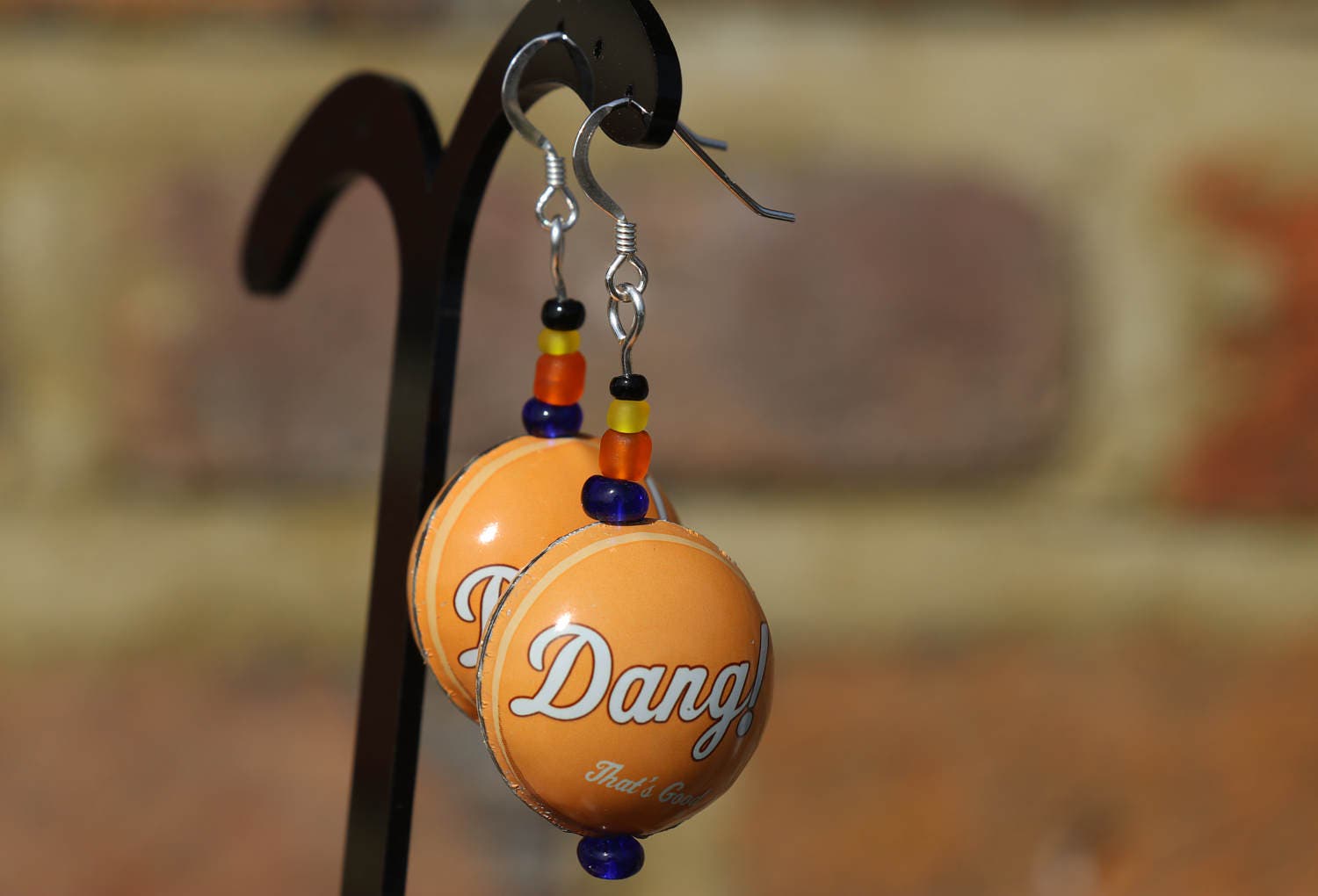 Recycled Vintage US Orange Bottle Cap Earrings. Dang That's Good Retro ...