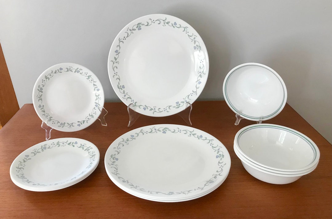 Corelle country Cottage 12 Pc. Dinnerware Set, USA Corelle Corningware ...
