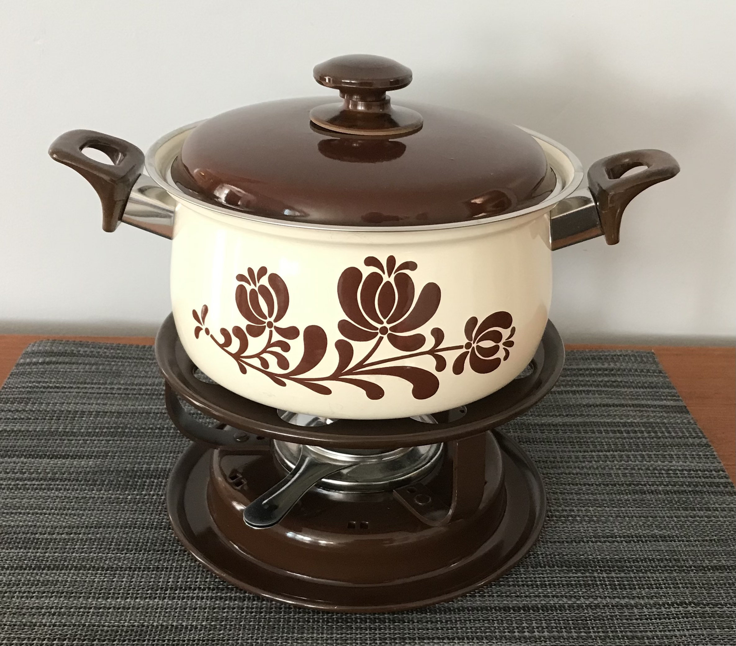 1970s Enamelware Cooking Pot With Warming Stand Chocolate - Etsy Canada