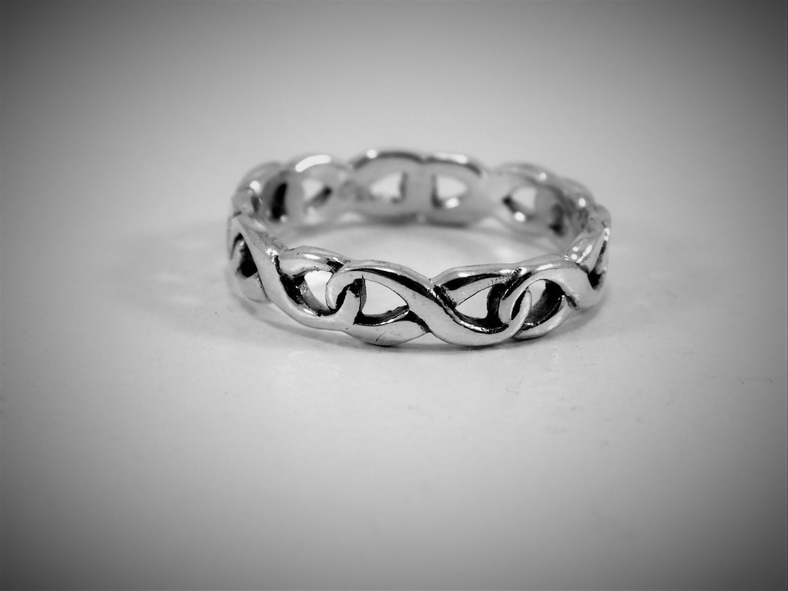 Sterling Silver Endless Infinity Ring / Continuous Infinity - Etsy