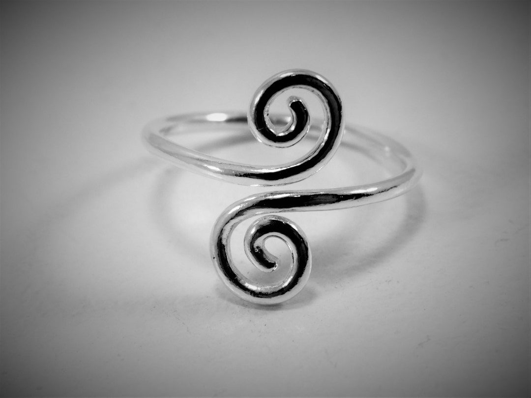 Sterling Silver Wire Ring / Flexible Ring / Great for Large Knuckles - Etsy