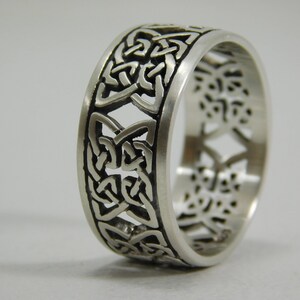 Sterling Silver Endless Knot Ring / Trinity Knot / Celtic Ring ...